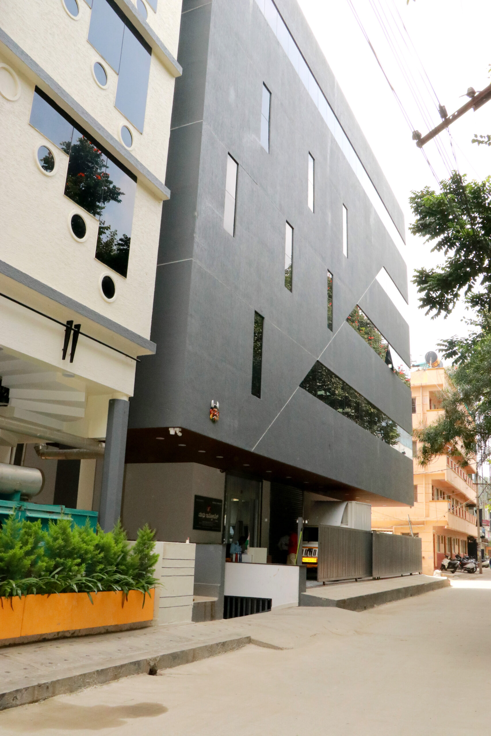 About Us – Madhu Infotech